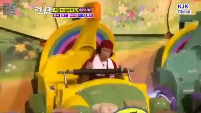 برنامه ی running man با حضور Lee Hong-ki (FT Island), Kim Soo-ro, Shin ...